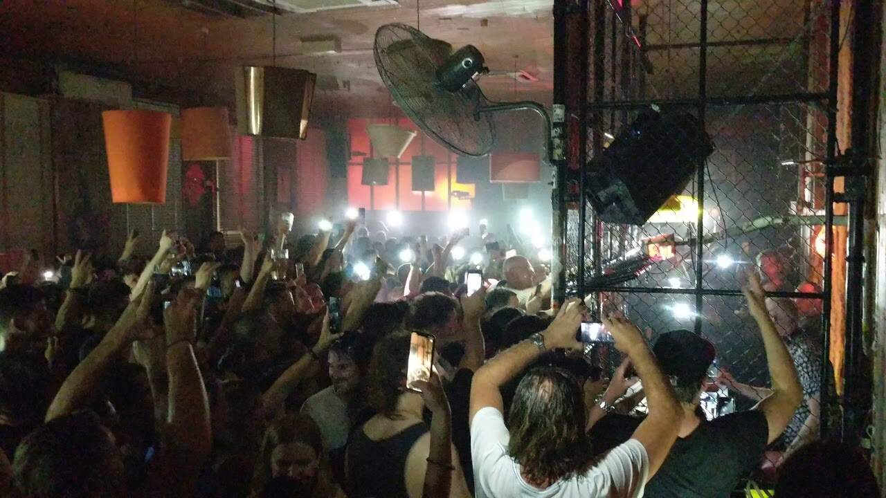 Snow Machine NZ Launch Party | MELBOURNE - Snow Machine NZ